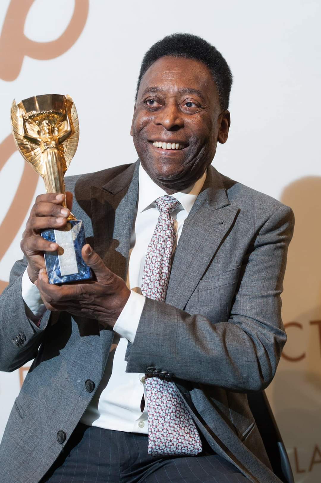 World Football Icon, Pele Dies Aged 82 - Inquisitiores